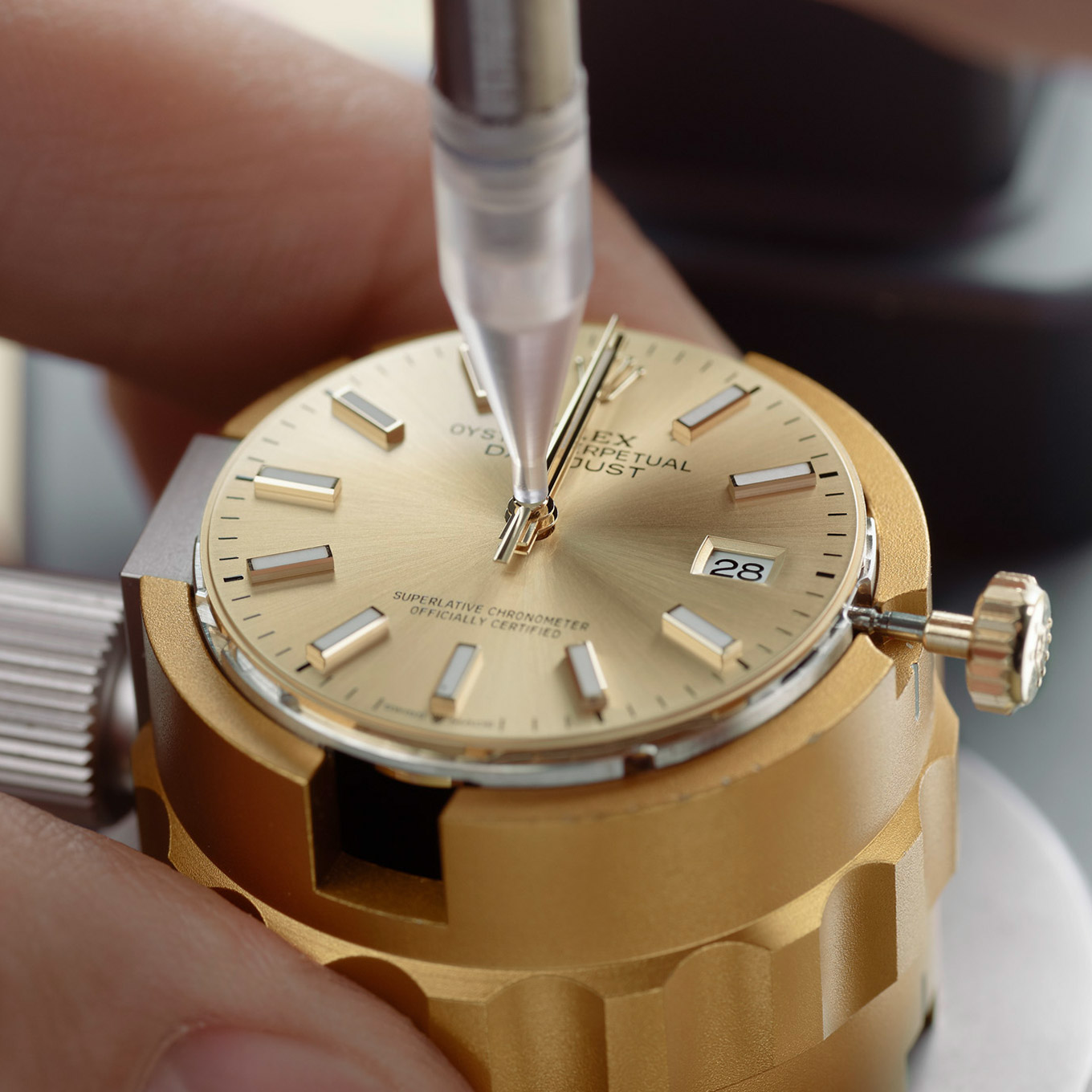 Rolex Servicing Procedure - Official Jeweler