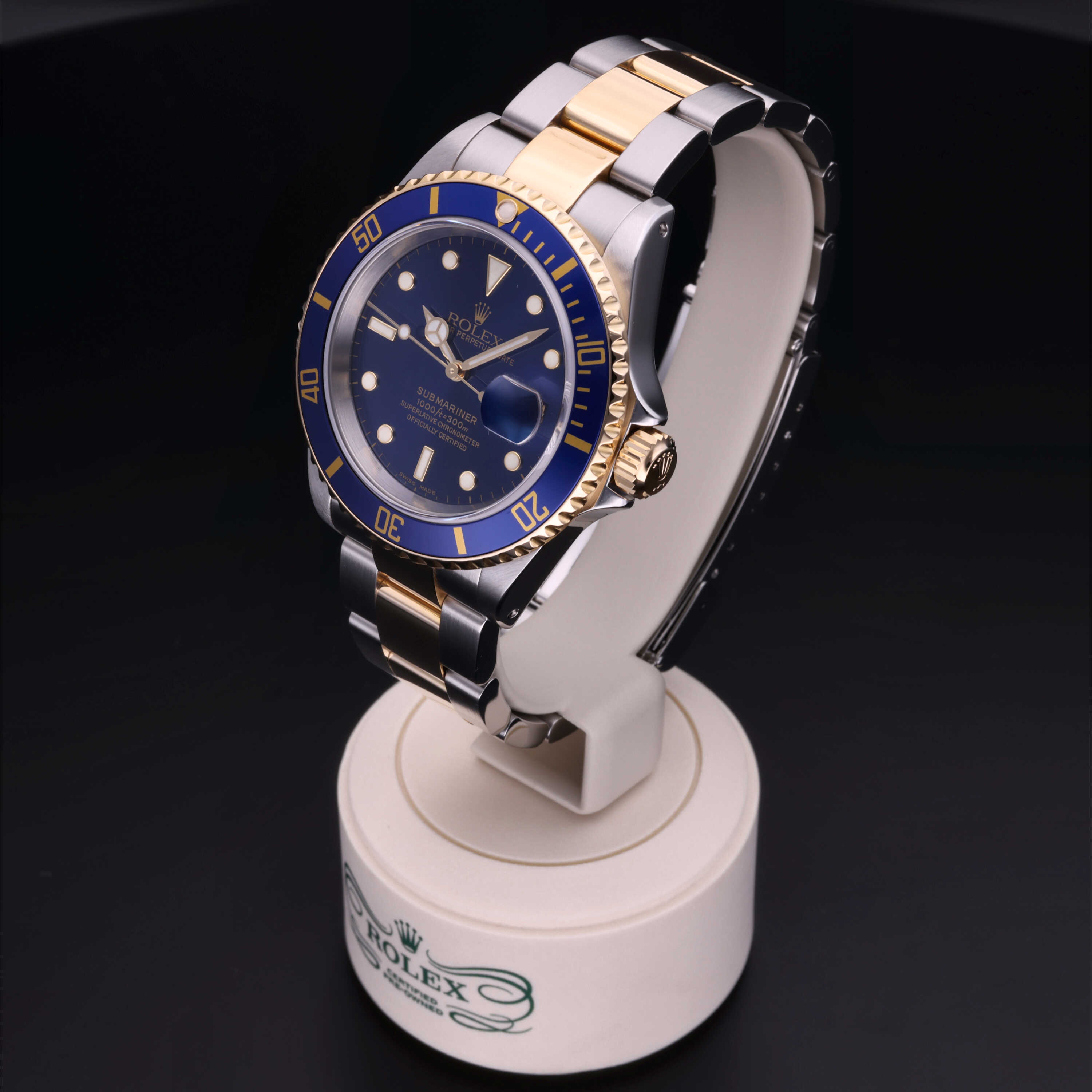 Pre-Owned Rolex Submariner (16613LB)
