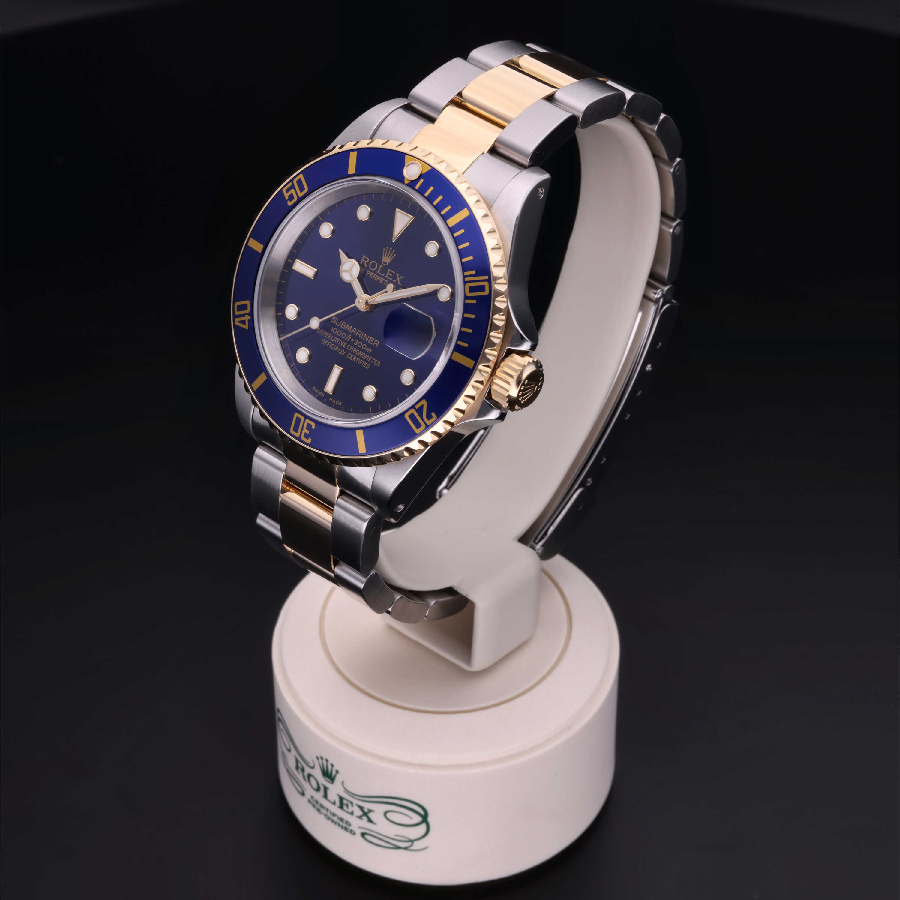 Pre-Owned Rolex Submariner (16613LB)