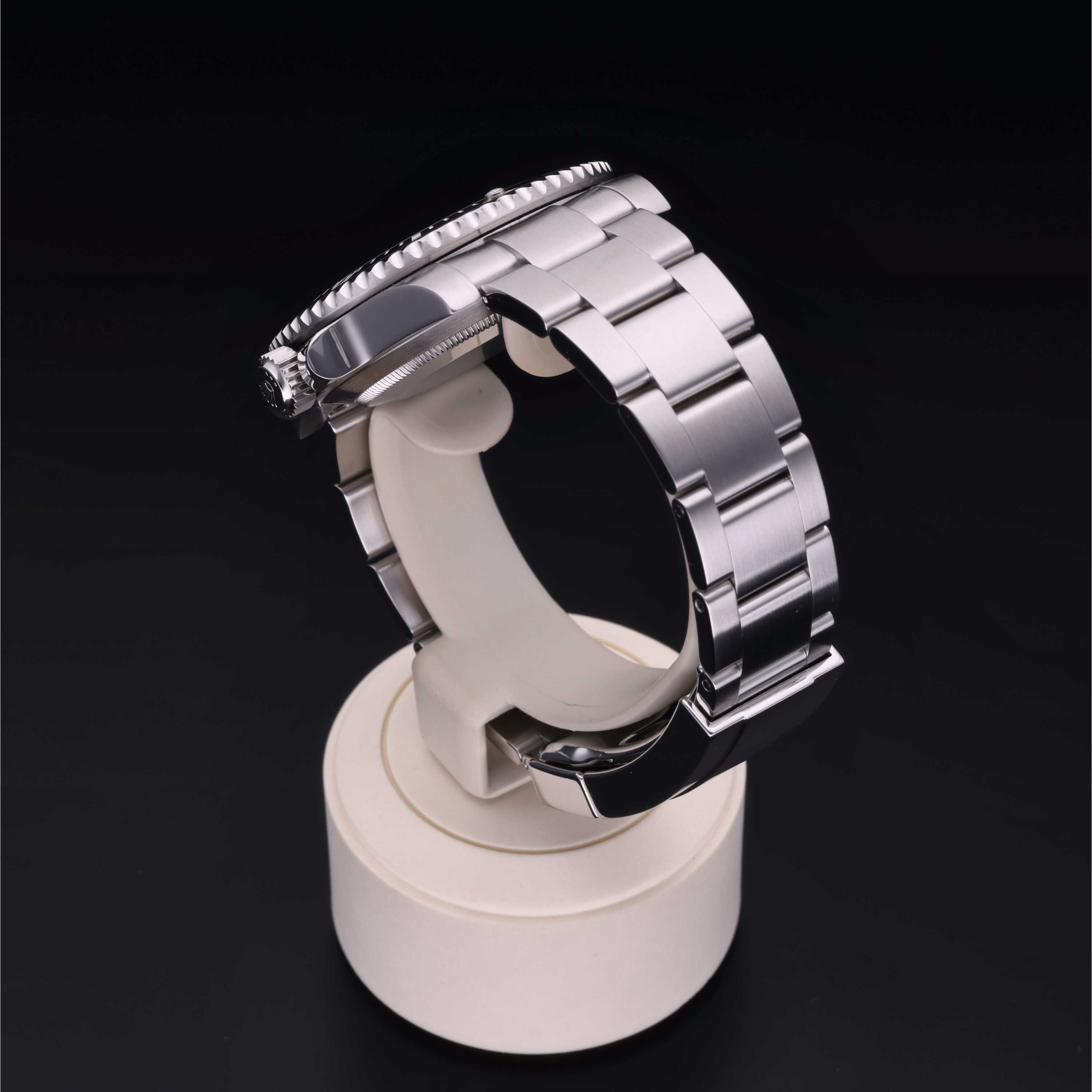 Pre-Owned Rolex Submariner (114060)