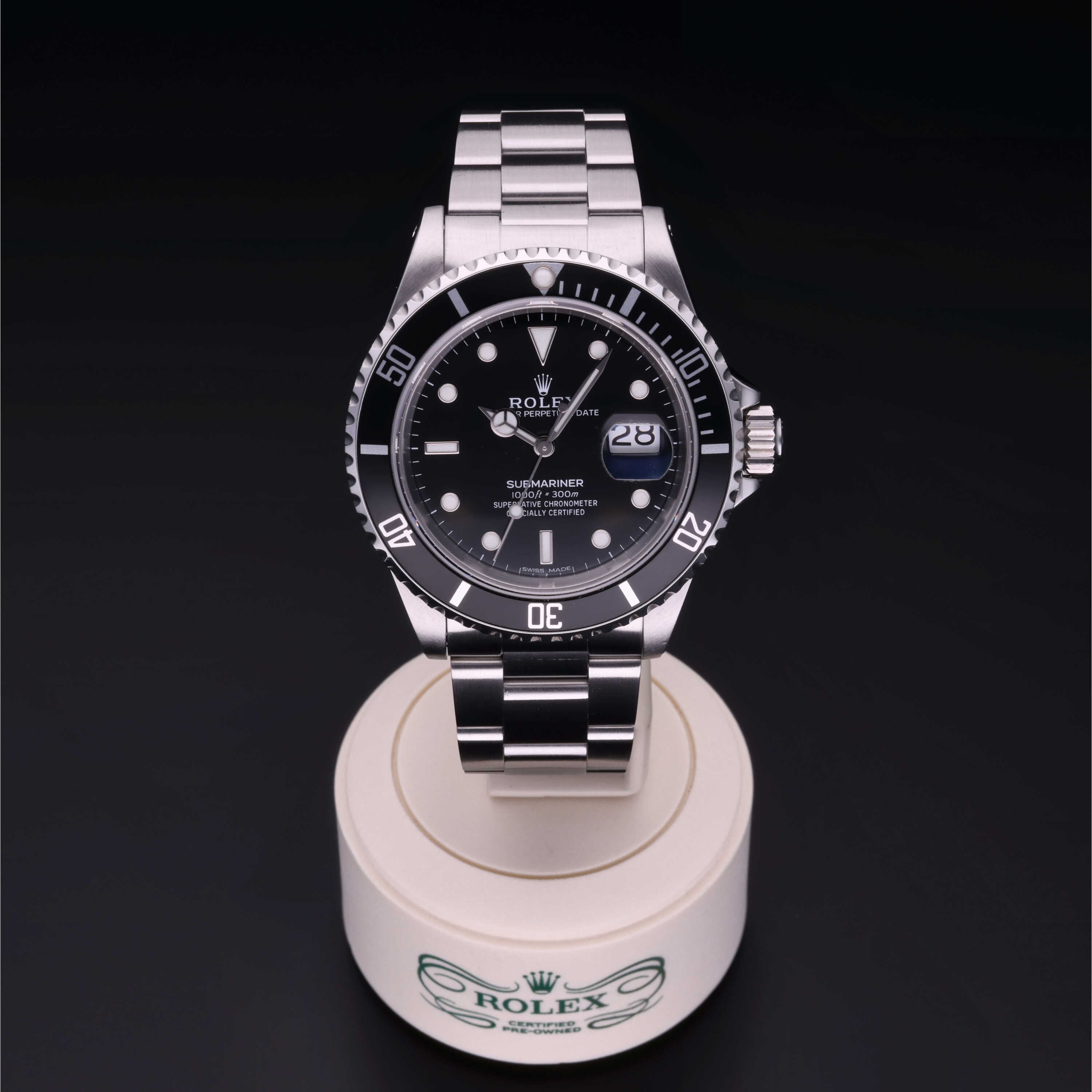 Rolex Certified Pre-Owned Submariner 40 mm in Oystersteel, 16610LN ...
